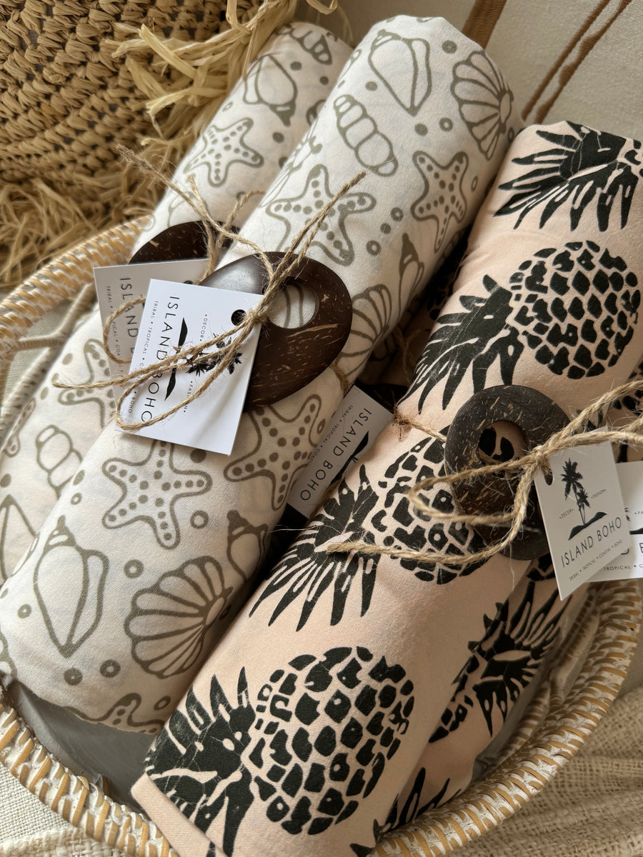 Sarong & Buckle – Island Boho